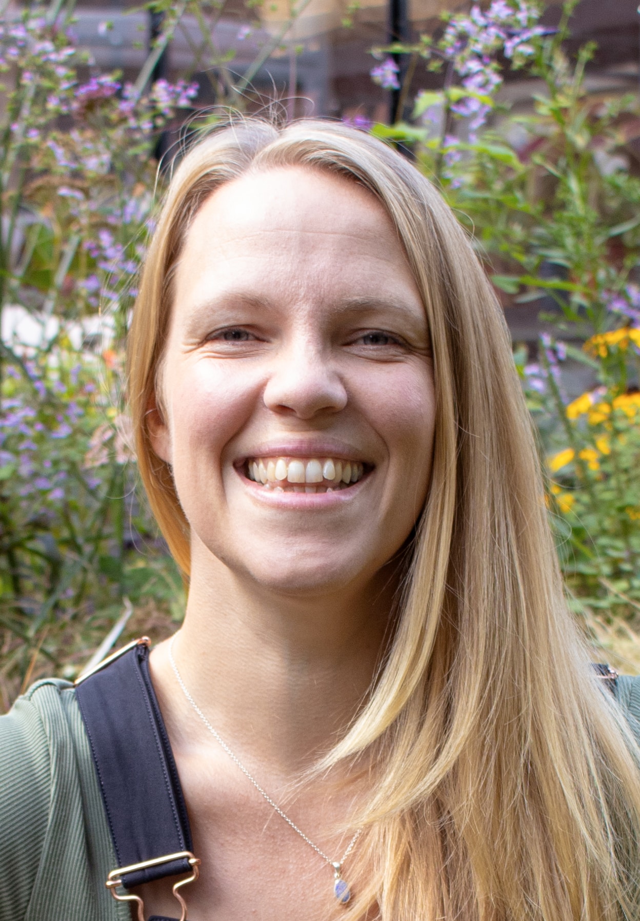 Books by Becky Searle | Chelsea Green Publishing